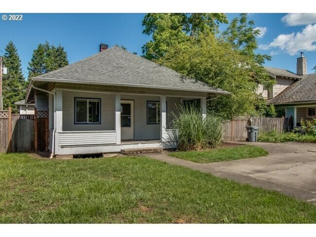 Washington Aly Duplex - 1330 Washington Alley Eugene OR 97401 ...