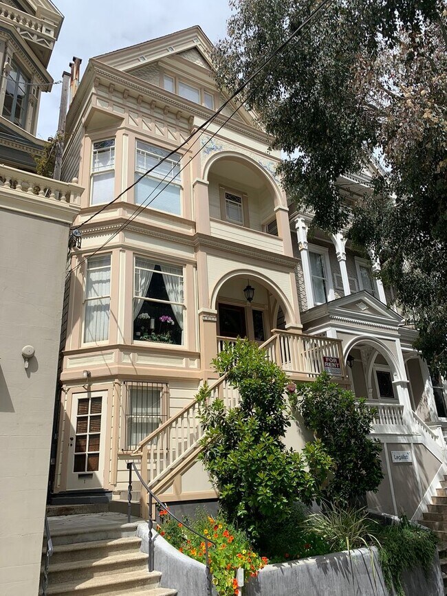 2411 Octavia Street - 2411 Octavia St San Francisco CA 94109 ...