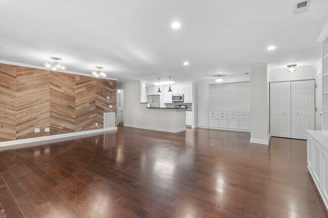 4505 Edwards Mill Rd - 4505 Edwards Mill Rd Raleigh NC 27612 ...