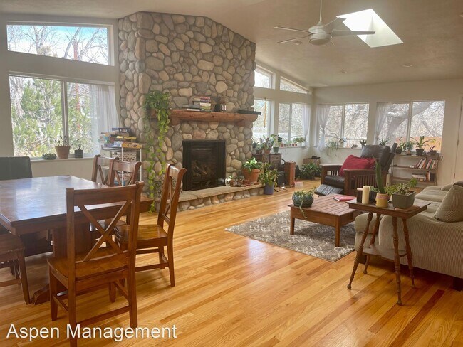 5 br, 2 bath House - 4375 Whitney Place - 4375 Whitney Pl Boulder CO ...