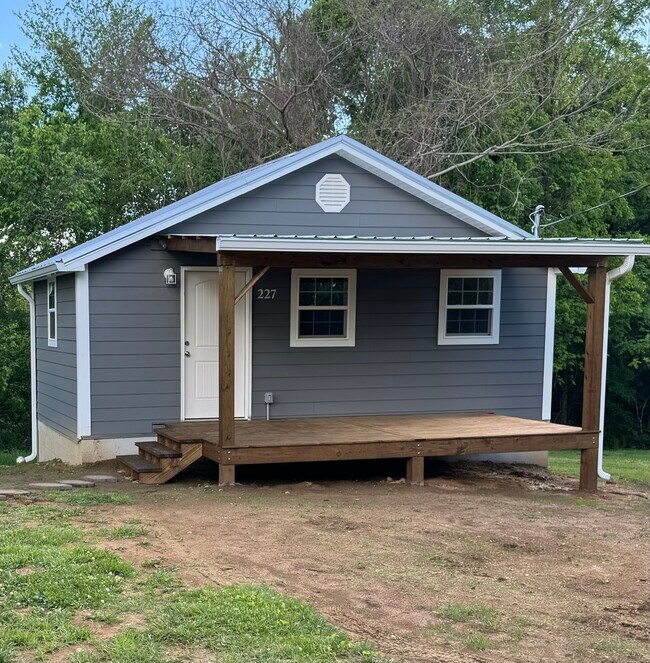 227 Mount Leo Heights St - 227 Mount Leo Heights St McMinnville TN ...