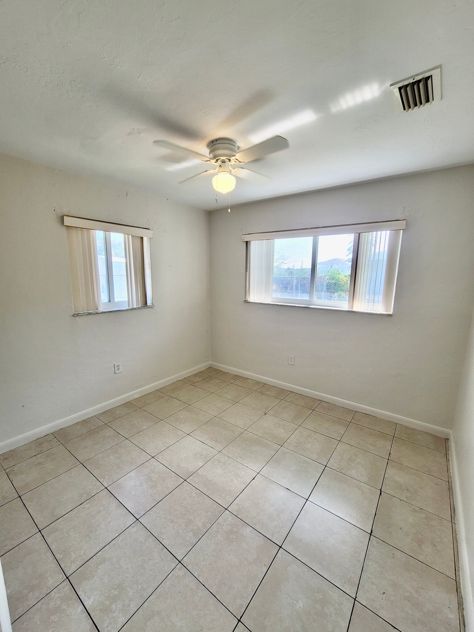 22200 SW 116th Ave - 22200 SW 116th Ave Miami FL 33170 | Apartment Finder