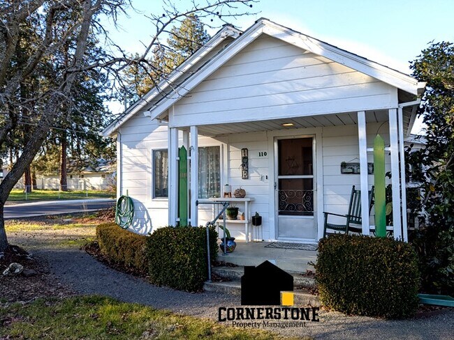 110 6th St - 110 6th St Phoenix OR 97535 | Apartment Finder