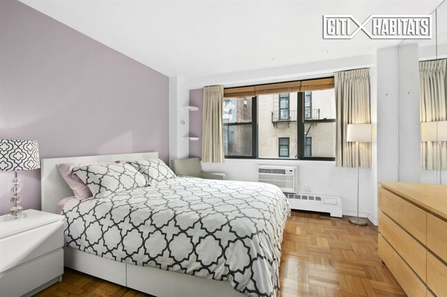 THE RUTHERFORD - 230 E 15th St New York NY 10003 | Apartment Finder