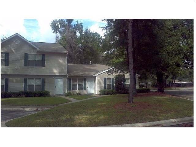 Hampton Ridge Apartments - 11501 Harts Rd Jacksonville FL 32218 ...