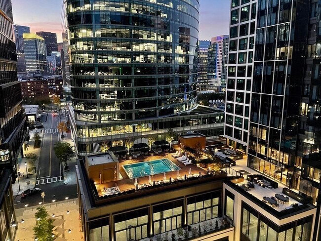 135 Seaport Blvd - 135 Seaport Blvd Boston MA 02210 | Apartment Finder