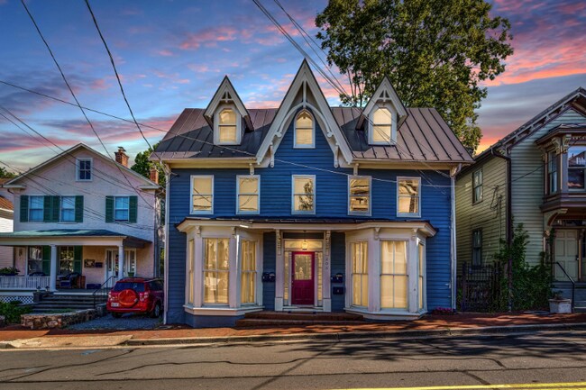 206 Loudoun St SW - 206 Loudoun St SW Leesburg VA 20175 | Apartment Finder