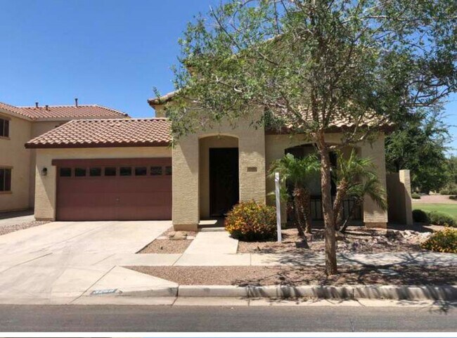 LARGE 4 BEDROOM HOUSE IN GILBERT - 3268 E Carla Vista Dr Gilbert AZ ...