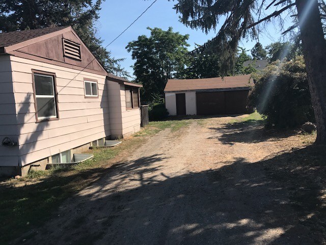 809 S Progress Rd - 809 S Progress Rd Spokane Valley WA 99037 ...