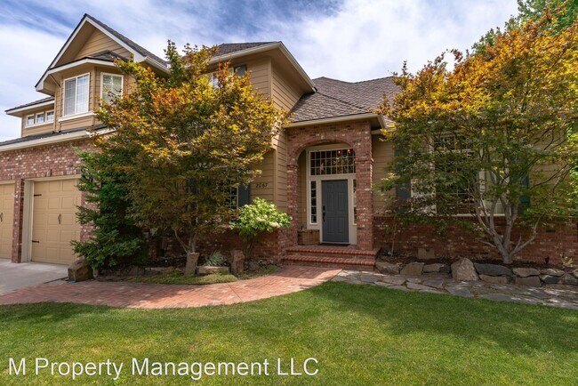 5 br, 3 bath House - 2067 Maiden Lane - 2067 Maiden Ln Wenatchee WA ...