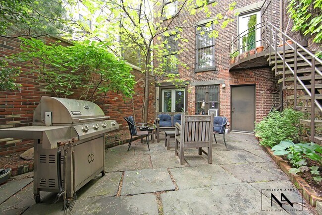 12 St Johns Pl - 12 St Johns Pl Brooklyn NY 11217 | Apartment Finder