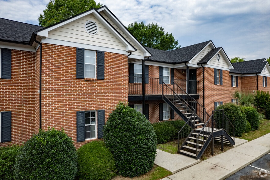 The Vine at Bermuda Run - 100 Bermuda Run Statesboro GA 30458 ...