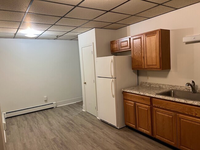 96 Second St - 96 Second St Auburn ME 04210 | Apartment Finder