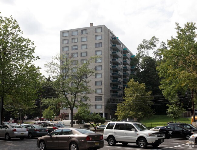 Maple View Apartments - 7710 Maple Ave Takoma Park MD 20912 | Apartment ...