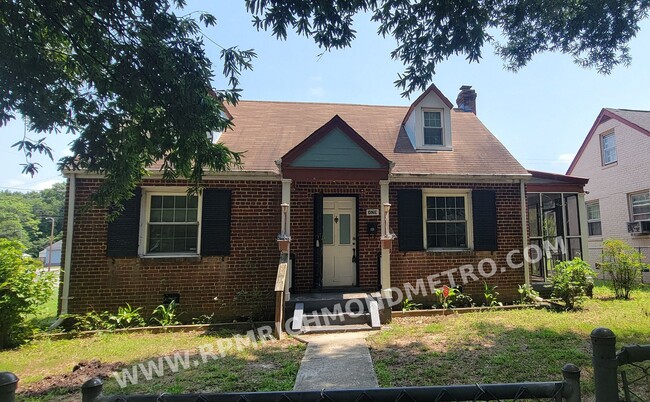 Charming Four Bedroom Cape Cod Cottage in ... - 1 E 36th St Richmond VA ...