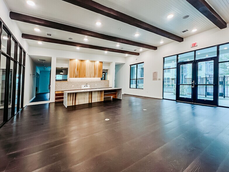 Enclave on Ross - 4700 Ross Rd Del Valle TX 78617 | Apartment Finder