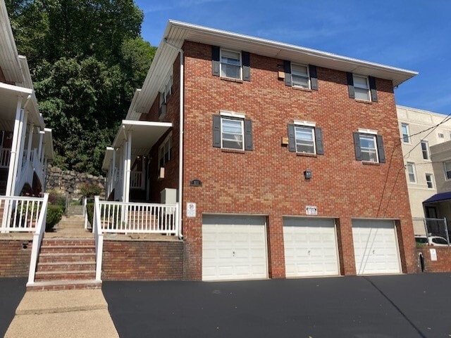 272 Undercliff Ave - 272 Undercliff Ave Edgewater NJ 07020 | Apartment ...
