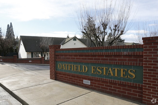 Oatfield Estates - 13611 SE Oatfield Rd Milwaukie OR 97222 | Apartment ...