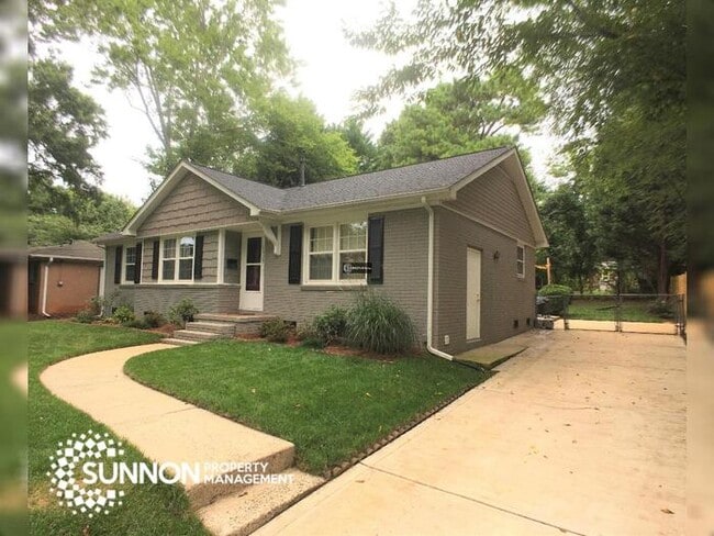 Charming Ranch House near South Blvd! - 1525 Keeling Pl Charlotte NC ...