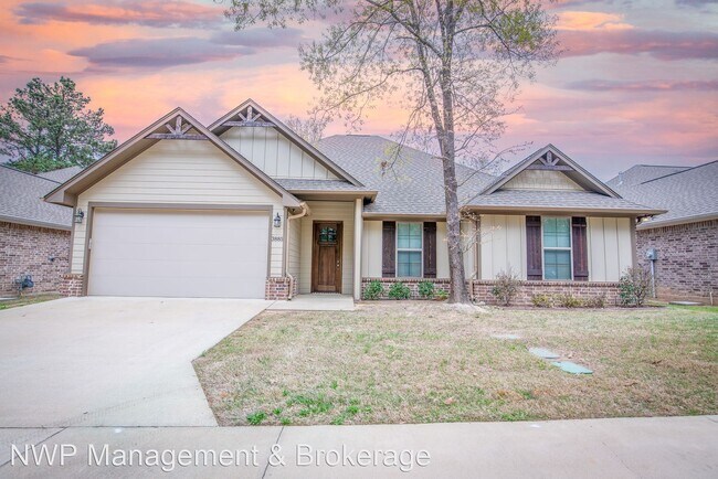 4 br, 2 bath House - 3885 Old Omen Rd. - 3885 Old Omen Rd Tyler TX ...