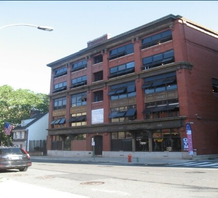 The Berger - 229-237 Arch St Philadelphia PA 19106 | Apartment Finder