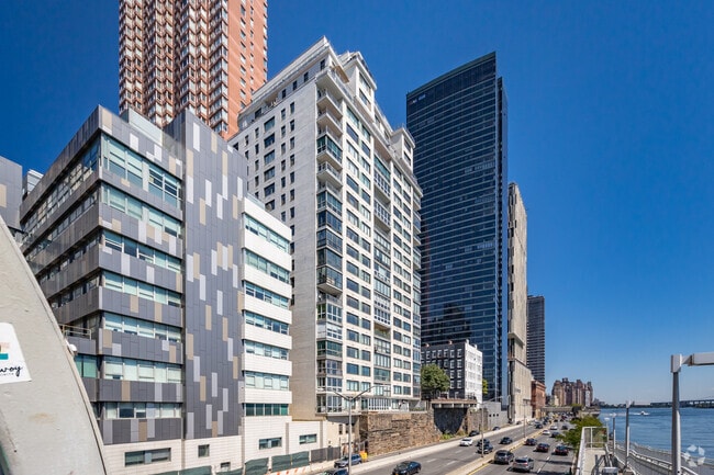 The Edgewater - 530 E 72nd St New York NY 10021 | Apartment Finder