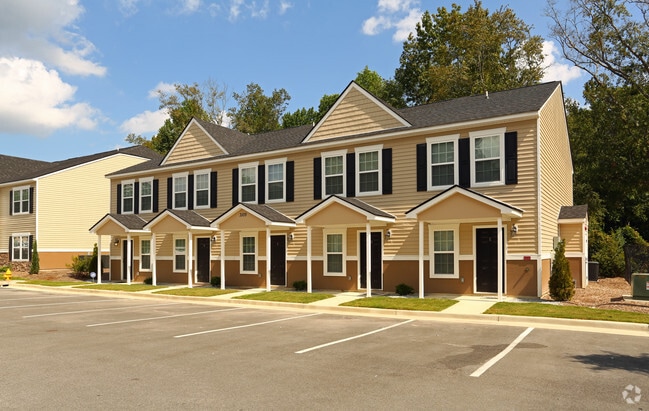 Helena Springs - Augusta, GA | Apartment Finder