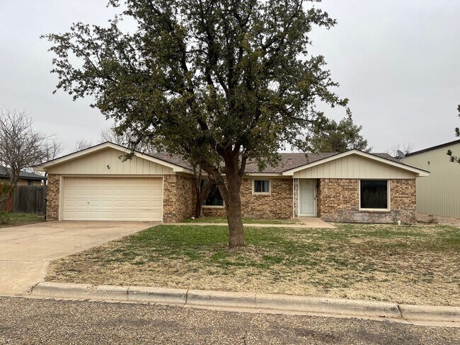 Great House at Lake Ransom - 8 Cottonwood Ln Ransom Canyon TX 79366 ...