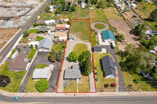 Gorgeous North Side Home With Shop! - 7904 N Crestline St Spokane WA ...