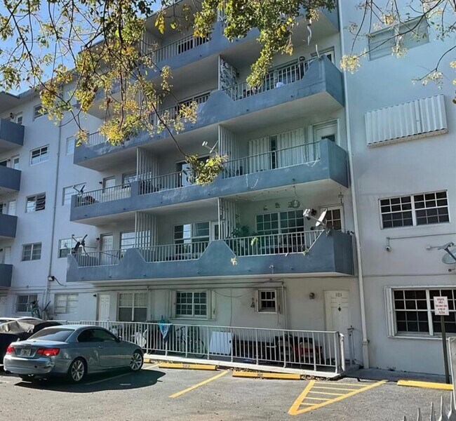 528 Meridian Ave - 528 Meridian Ave Miami Beach FL 33139 | Apartment Finder