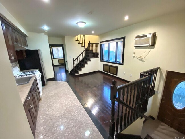141-15 Negundo Ave - 141-15 Negundo Ave Queens NY 11355 | Apartment Finder