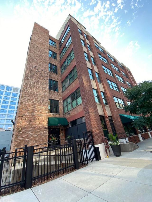 1 bedroom in Chicago IL 60607 - 812 W Van Buren St Chicago IL 60607 ...