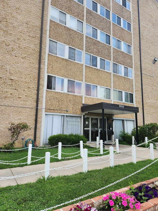 9250 Edwards Way - 9250 Edwards Way Hyattsville MD 20783 | Apartment Finder