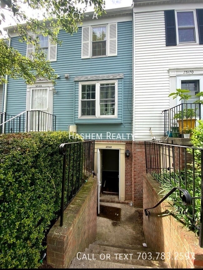 Lovely Renovated 2 Bedroom 1 Bath Condo Av... - 25168 Tralee Ct ...