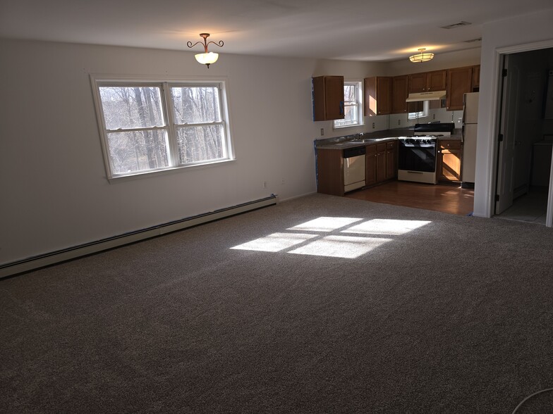 55 Emerald Ct - 55 Emerald Ct Staten Island NY 10309 | Apartment Finder