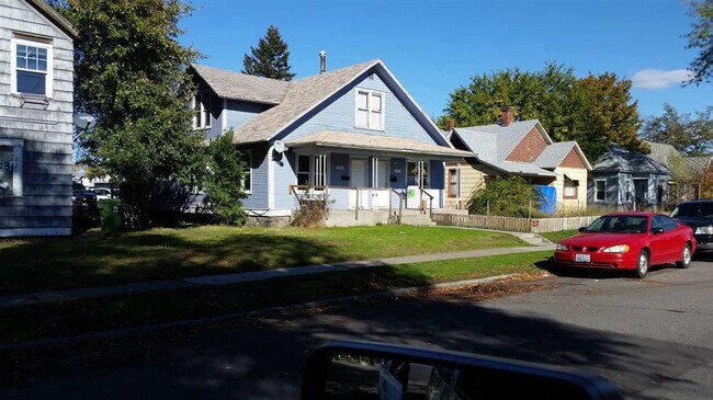 Everett Street Duplex - 2911-2913 E Everett Ave Spokane WA 99217 ...