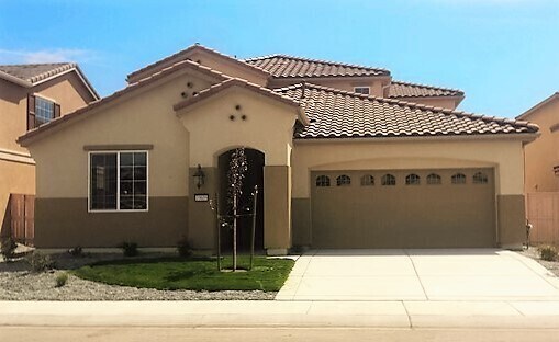 4 Bed Home in Damonte Ranch with Separate ... - 10608 Washington Park ...