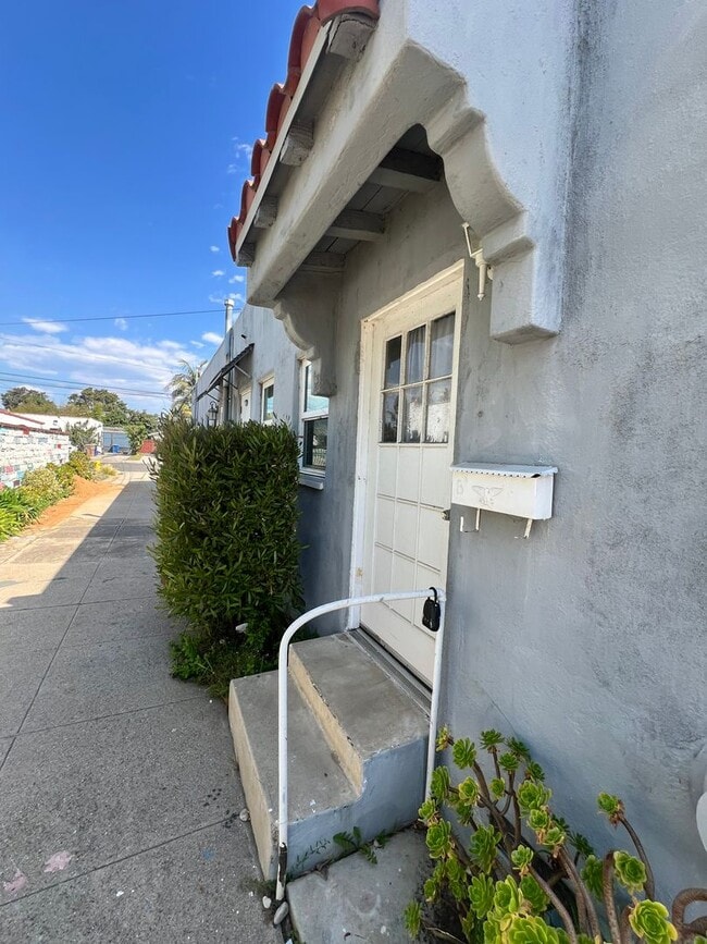 Studios For Rent In Venturanull