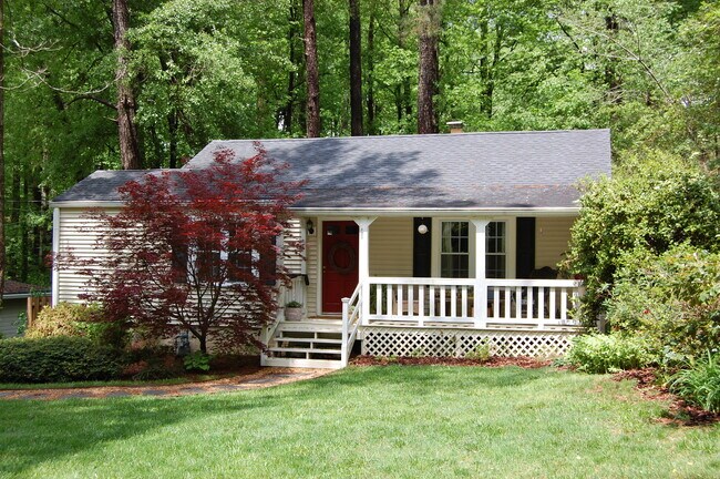 2bd/1ba Ranch Style Home in Medlock Park w... - 2364 Desmond Dr Decatur ...