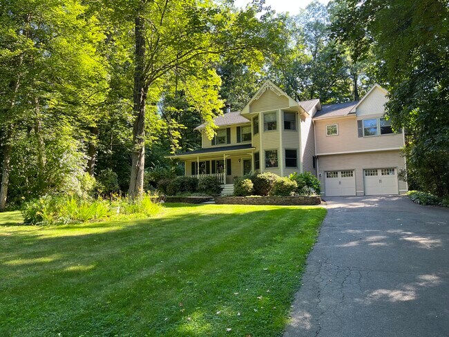 163 Maple Ridge Rd - 163 Maple Ridge Rd Northampton MA 01062 ...