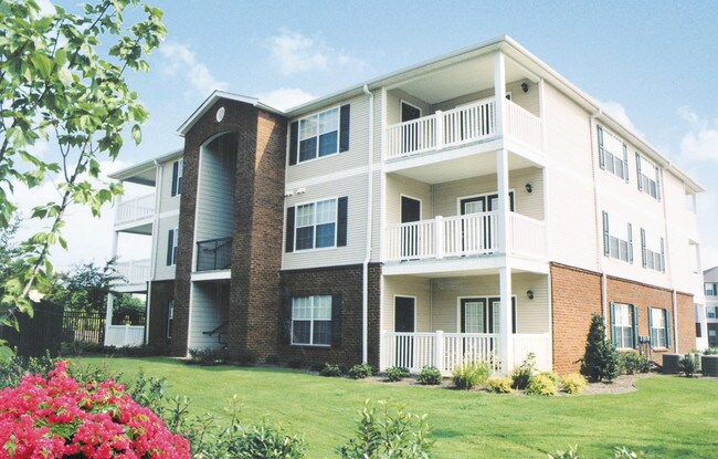 Liberty Square - 3899 Liberty Square Dr Montgomery AL 36116 | Apartment ...