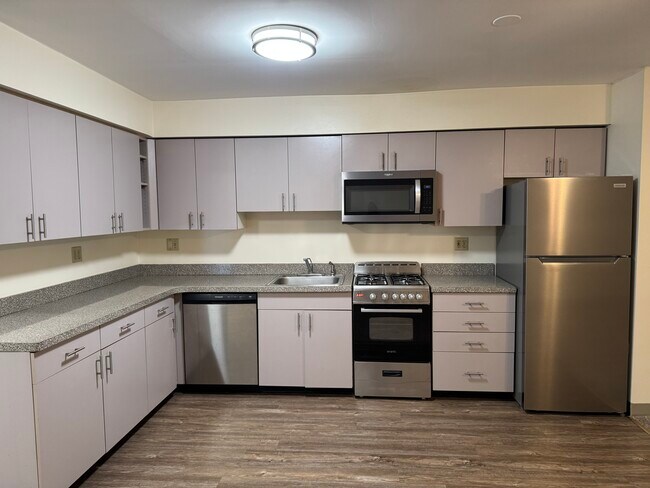 554 Boston Post Rd - 554 Boston Post Rd Milford CT 06460 | Apartment Finder