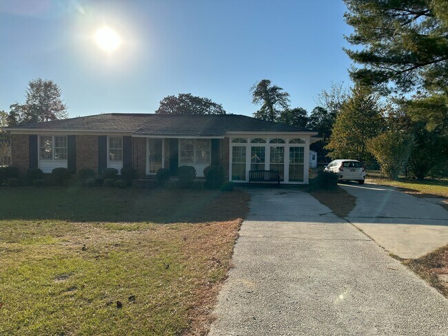 1624 3rd Loop Rd - 1624 3rd Loop Rd Florence SC 29505 | Apartment Finder