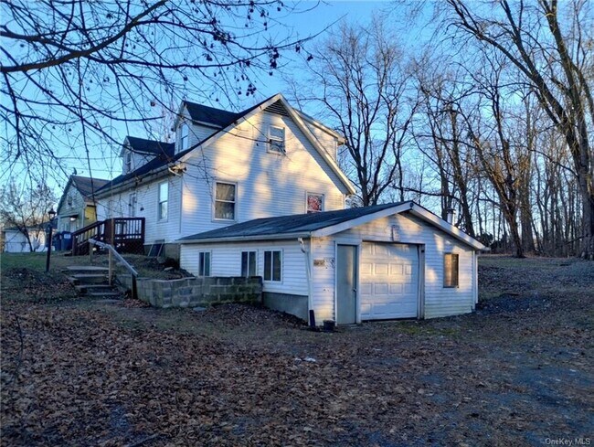 825 NY-52 - 825 NY-52 Walden NY 12586 | Apartment Finder