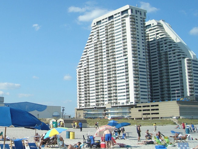 Ocean Club Condos - Atlantic City, NJ | Apartment Finder