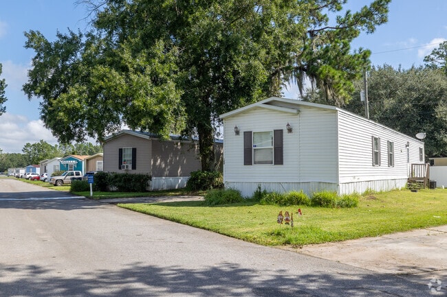 Ortega Village - 5515 118th St Jacksonville FL 32244 | Apartment Finder