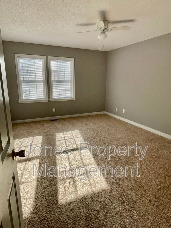 322 N Key St - 322 N Key St Pilot Mountain NC 27041 | Apartment Finder