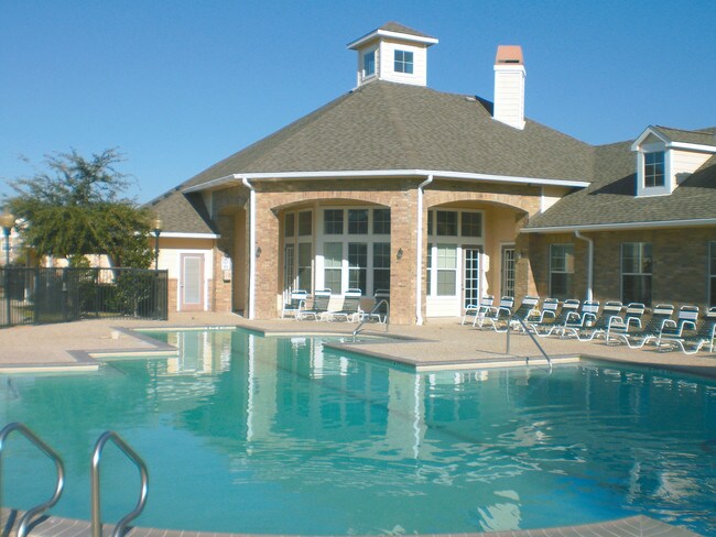 Park at Kirkstall - 300 Kirkstall Dr Houston TX 77090 | Apartment Finder