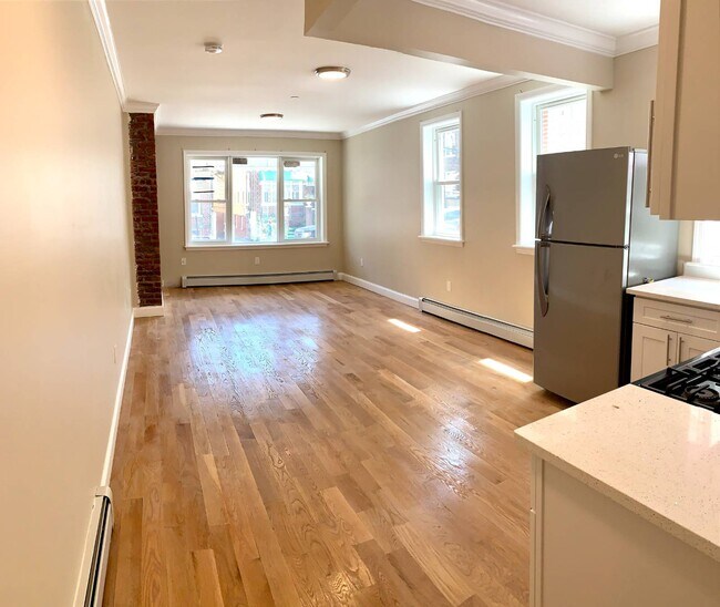 3367 Fenton Ave - 3367 Fenton Ave The Bronx NY 10469 | Apartment Finder