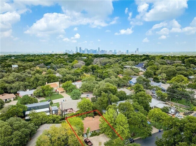 2308 La Casa Dr - 2308 La Casa Dr Austin TX 78704 | Apartment Finder